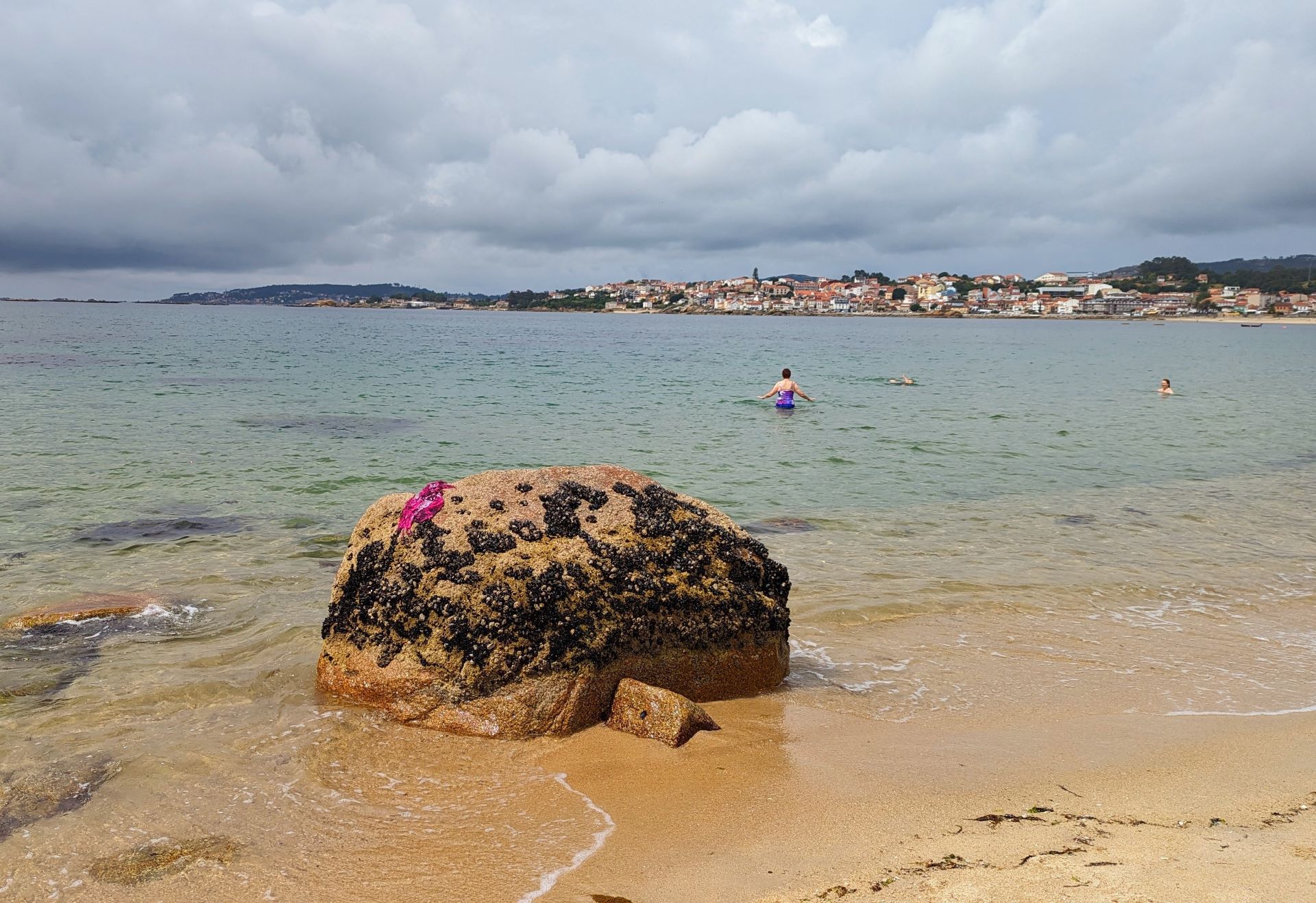 Galicia: Water, Walking, Well-Being - On Foot in Spain